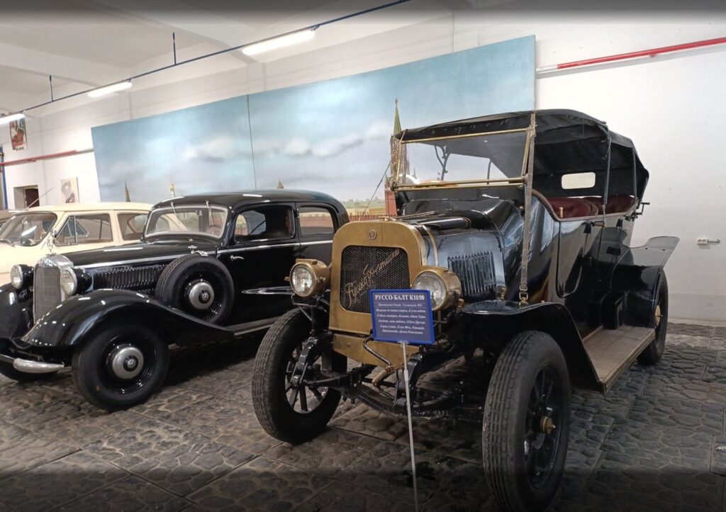 Exploring Mosfilm: Unveiling Russian Cinema's Heart